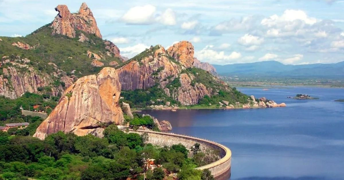 Quixadá: Onde o Sertão Tem Pedras que Parecem Outro Planeta | 100 ...